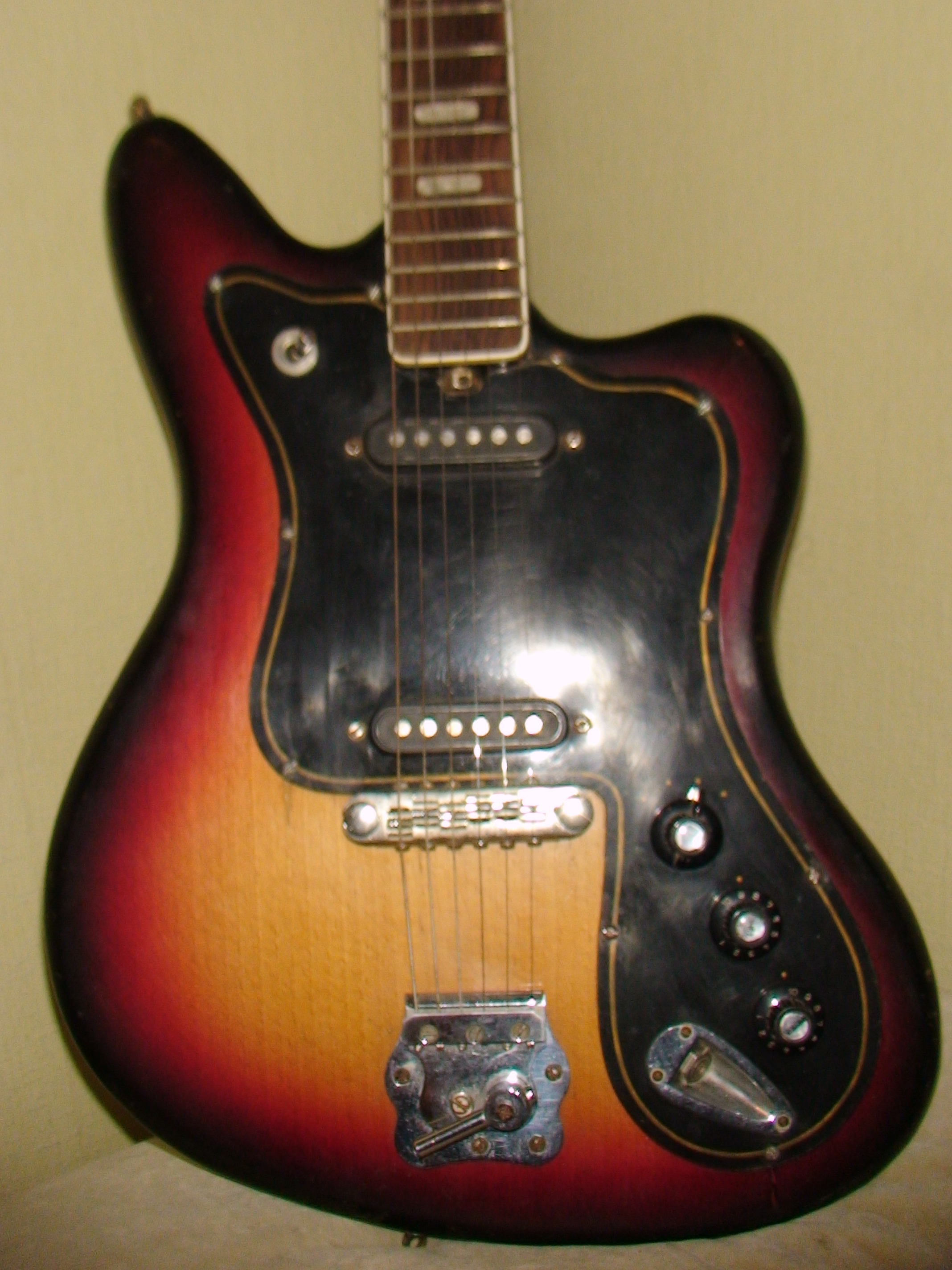 Musima De Luxe 25V 1980's Guitar For Sale