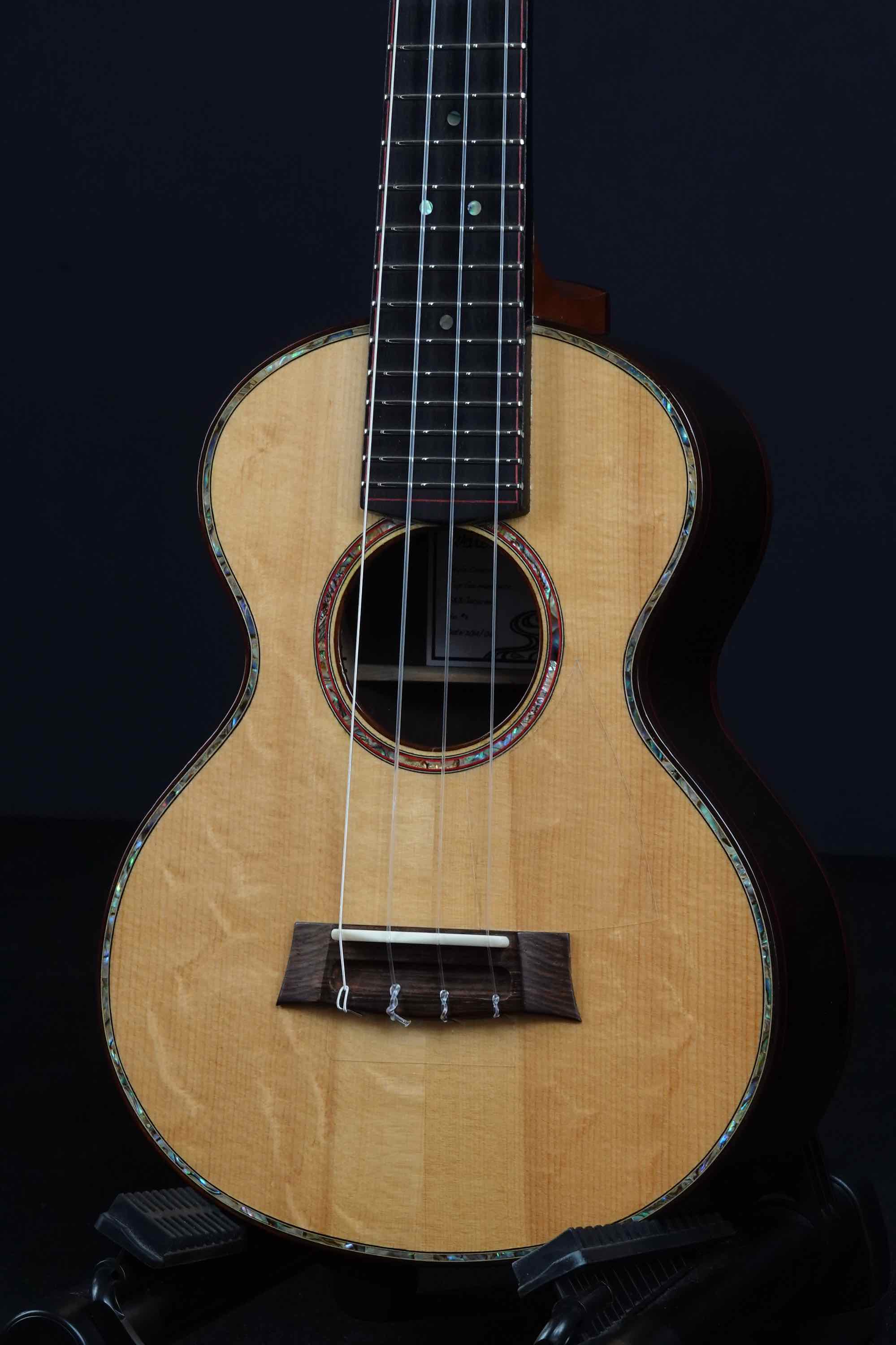 Water Road Concert Ukulele (Rose) German Spruce / Jacaranda 2012 ...
