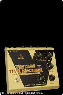Behringer VM1 Vintage Time Machine Delay / Vibrato 1970's Cream White ...