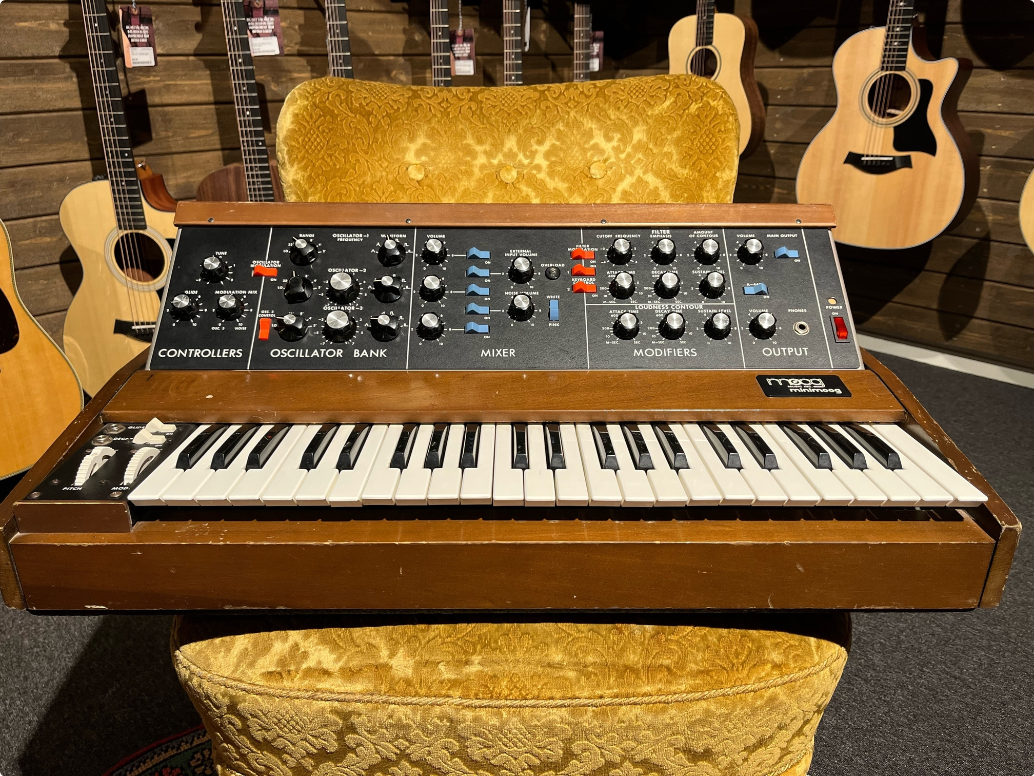 Moog MiniMoog 1970's Wood Piano For Sale Musikborsen Stockholm AB