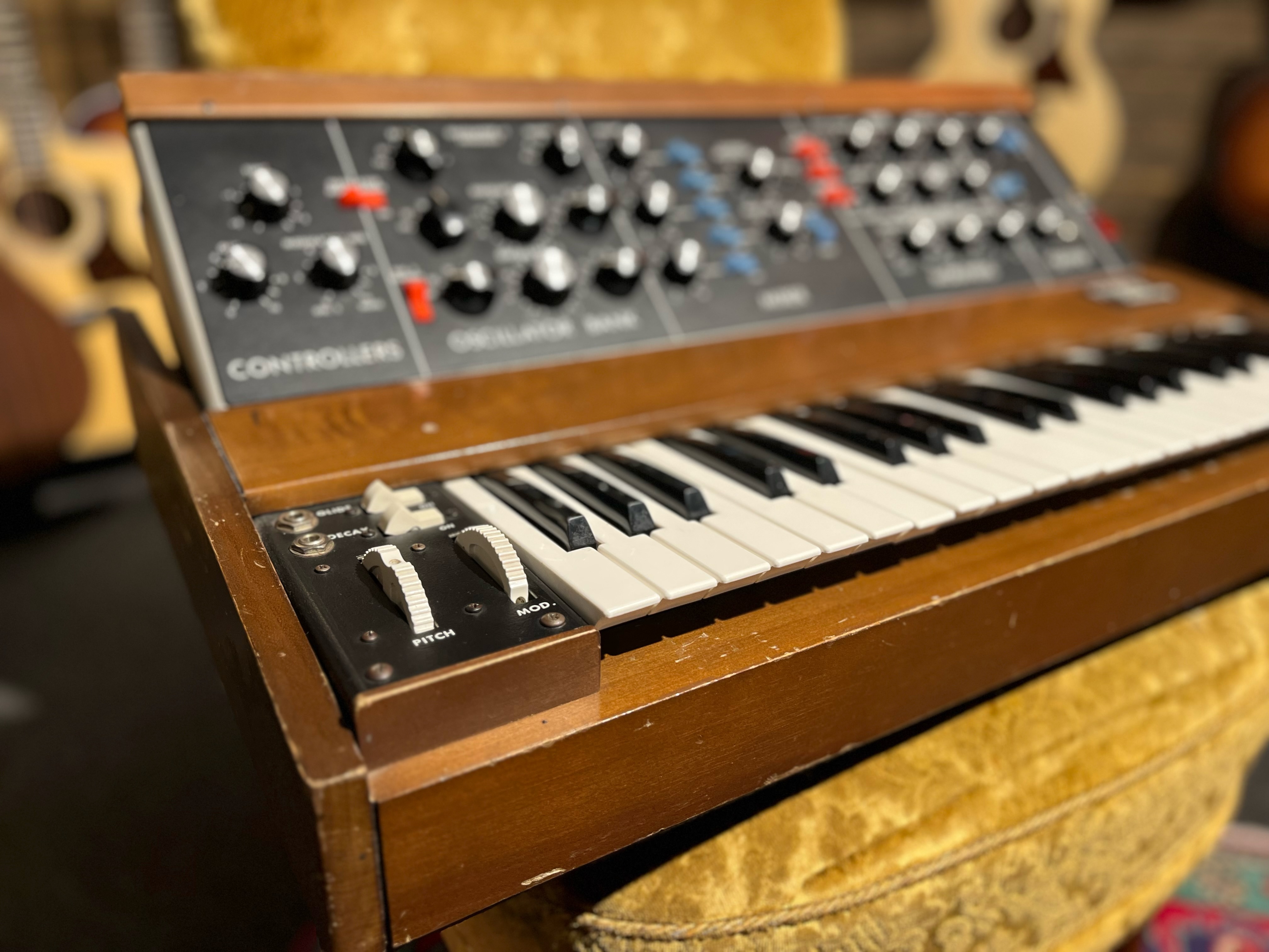 Moog MiniMoog 1970's Wood Piano For Sale Musikborsen Stockholm AB