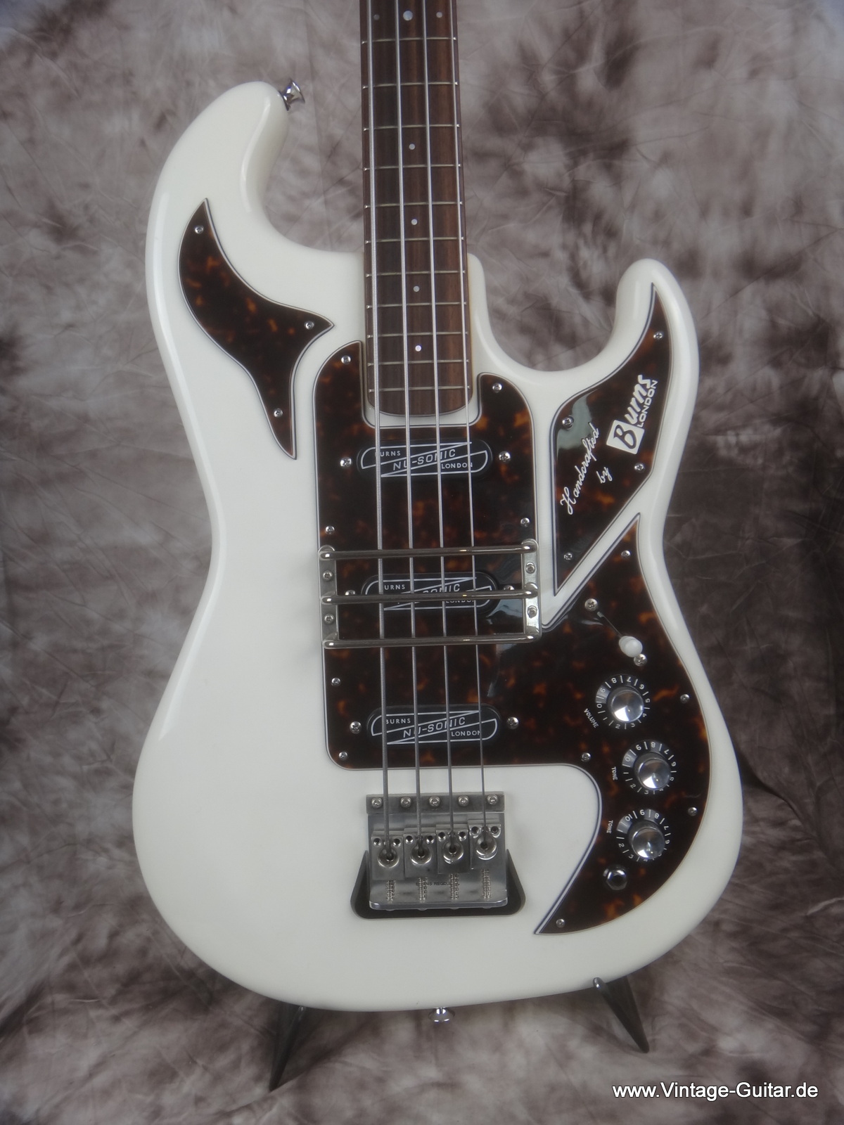 Burns John Rostill Shadows Bass 1964 2008 White Bass For Sale Vintage ...