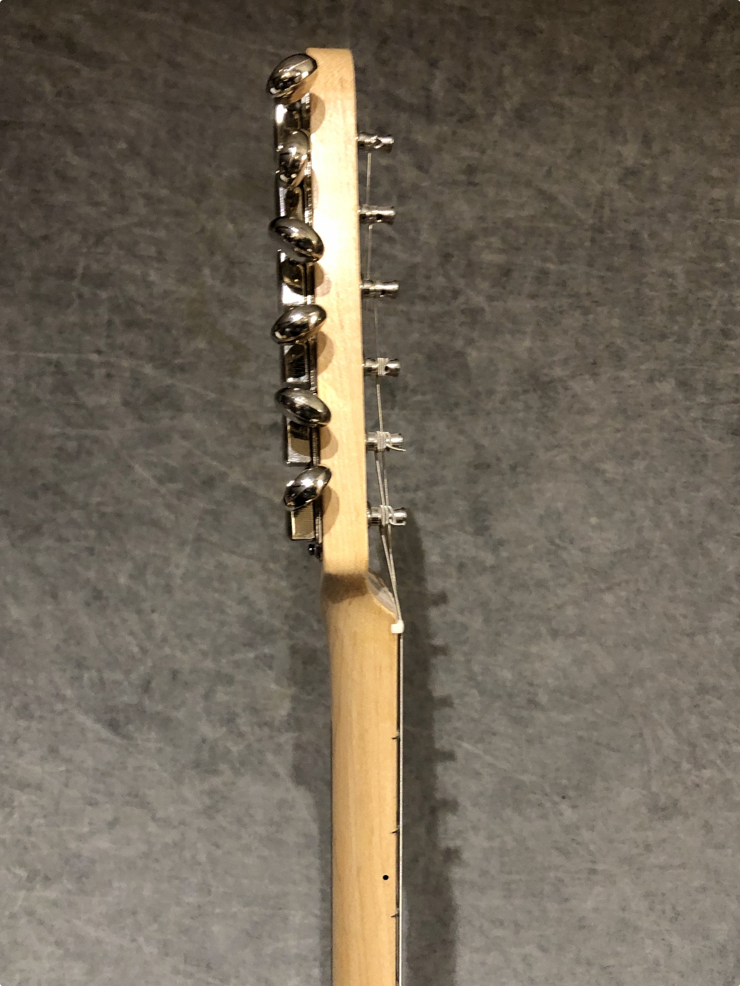 Twang Twang 2010's White Guitar For Sale Twang