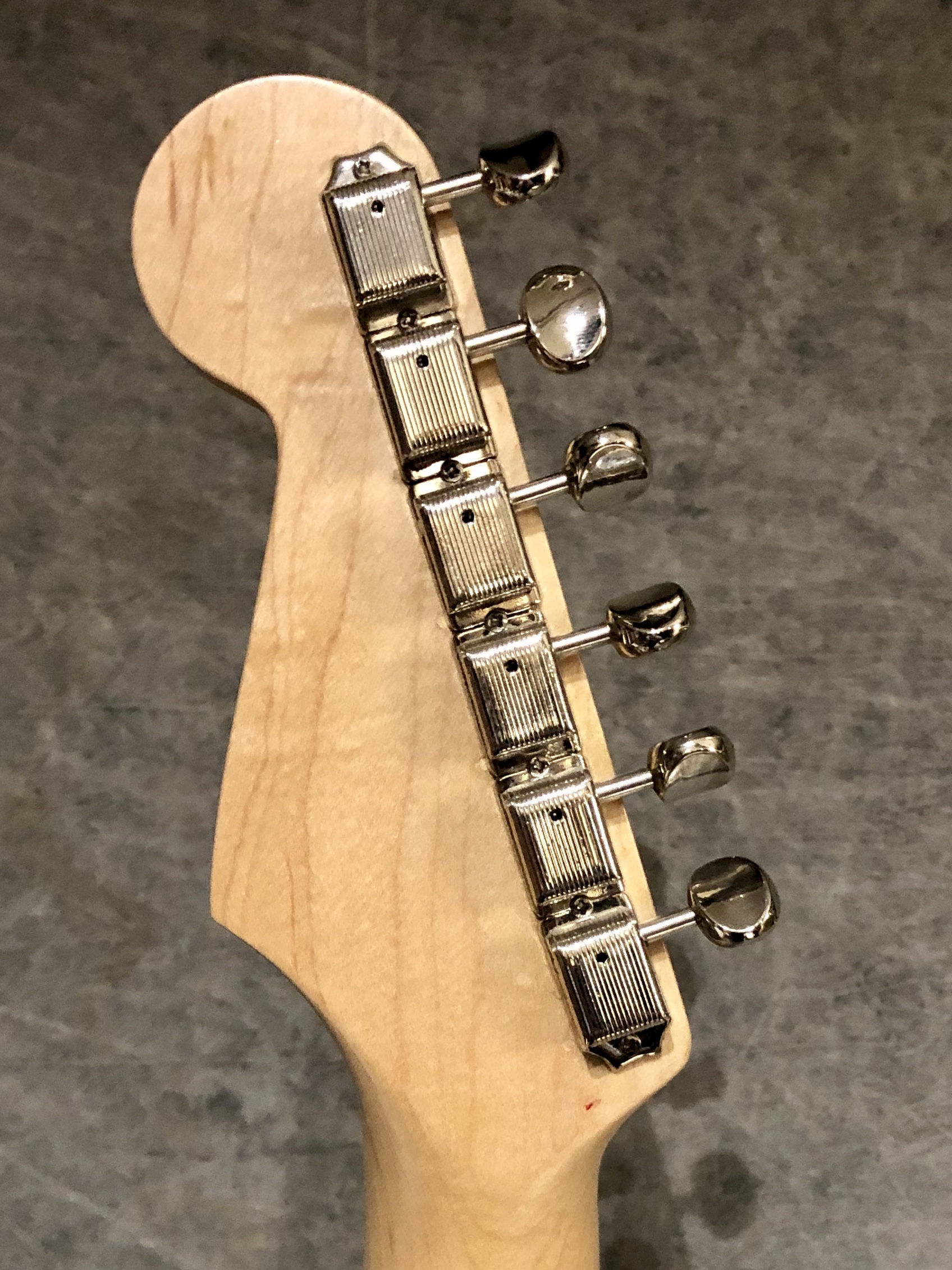 Twang Twang 2010's White Guitar For Sale Twang