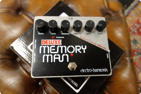 Electro Harmonix Electro Harmonix Deluxe Memory Man Echo/Chorus/Vibrato ...